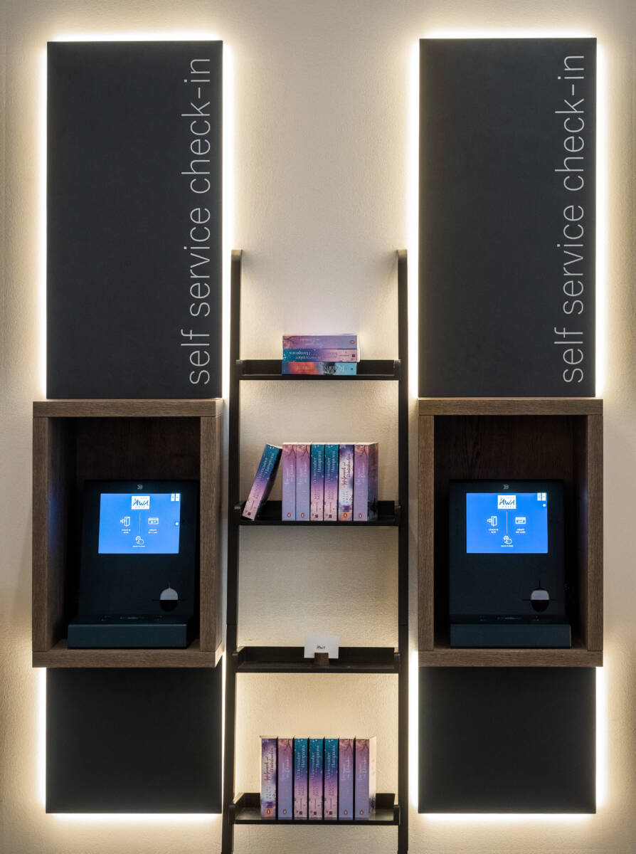 Pre-check-in - Awa Hotel